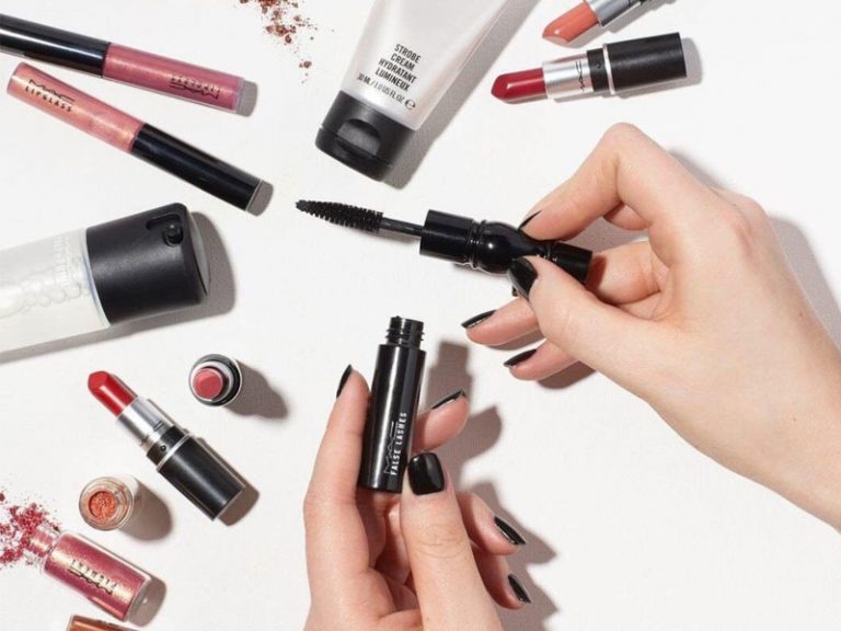 Review: Estee Lauder & Mac Warehouse Sale in Toronto