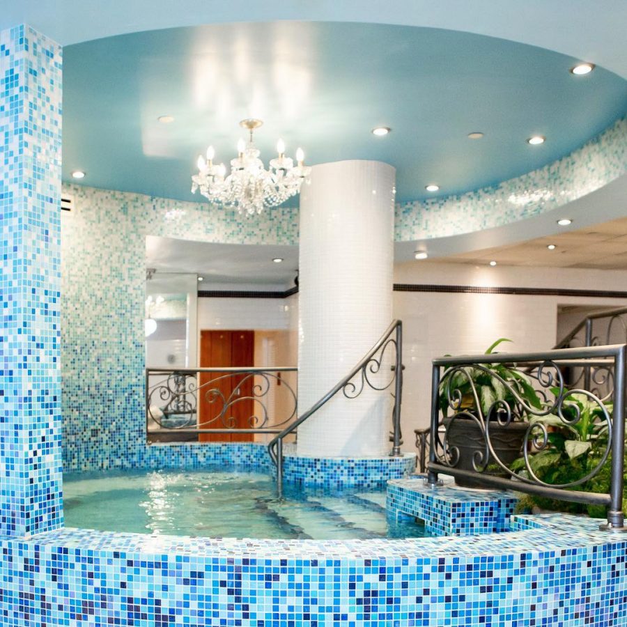 The 8 Best Toronto Spas To Visit For A Little Pampering