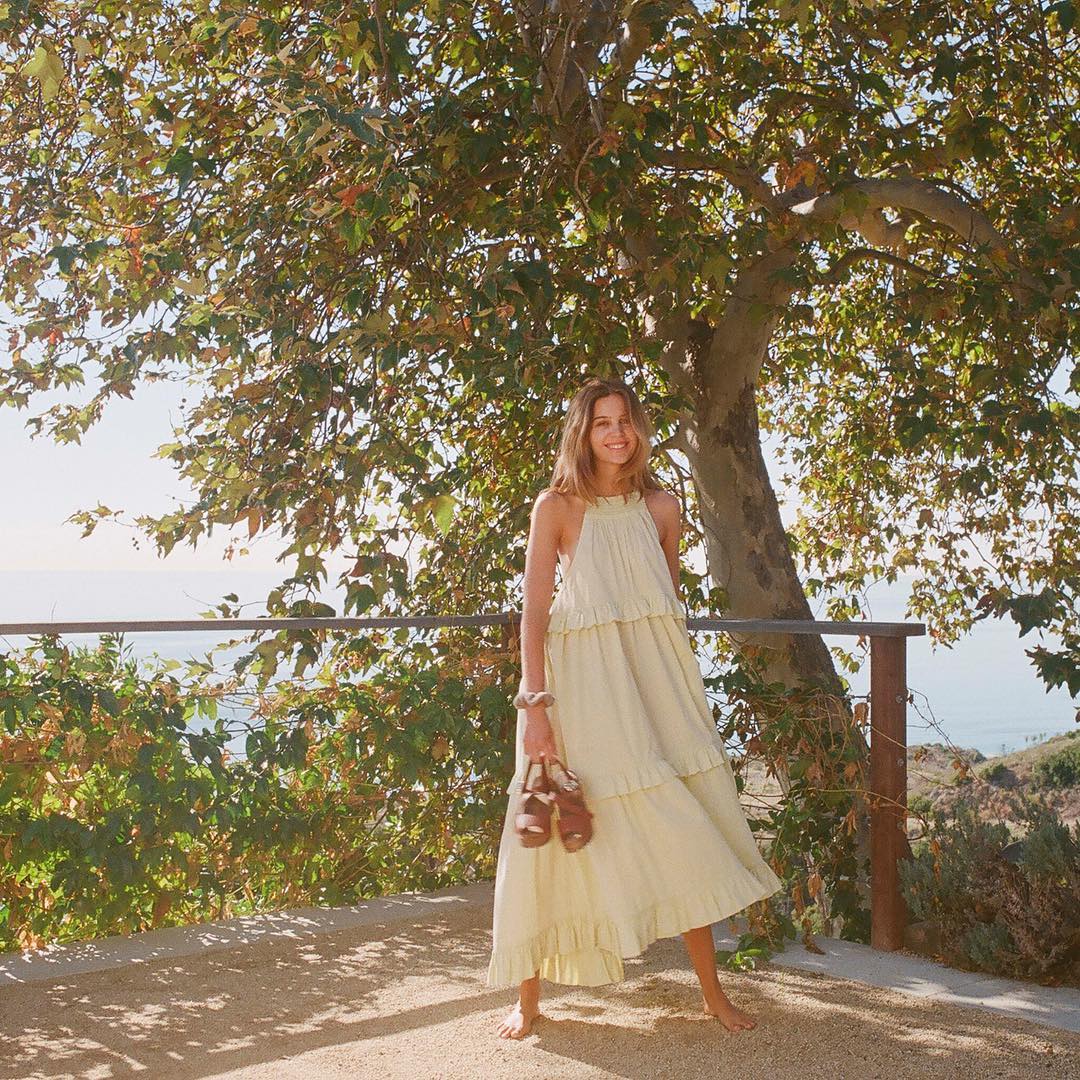 10 Places To Shop For Affordable And Stylish Bridesmaid Dresses