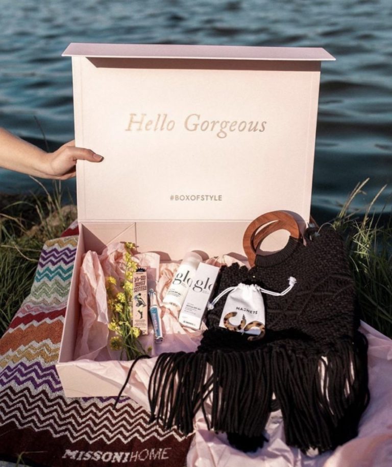 6 Of The Best Fashion And Beauty Subscription Boxes For Canadians