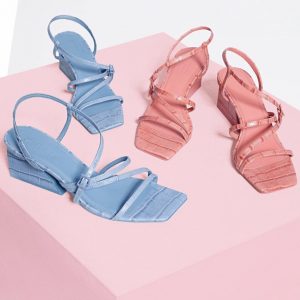 7 Of The Hottest Fall Accessory Trends To Shop Right Now