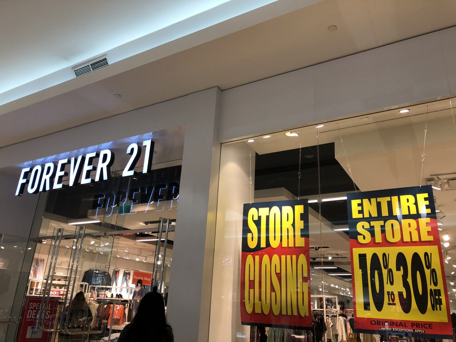 SaleSpy: What's Up For Grabs At The Forever 21 Store Closing Sale