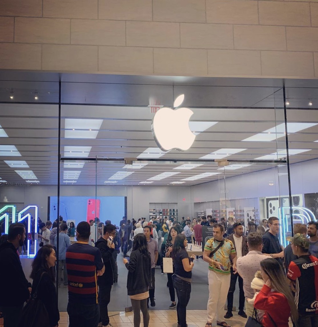 A New Apple Store Is Set To Open Downtown Next Month