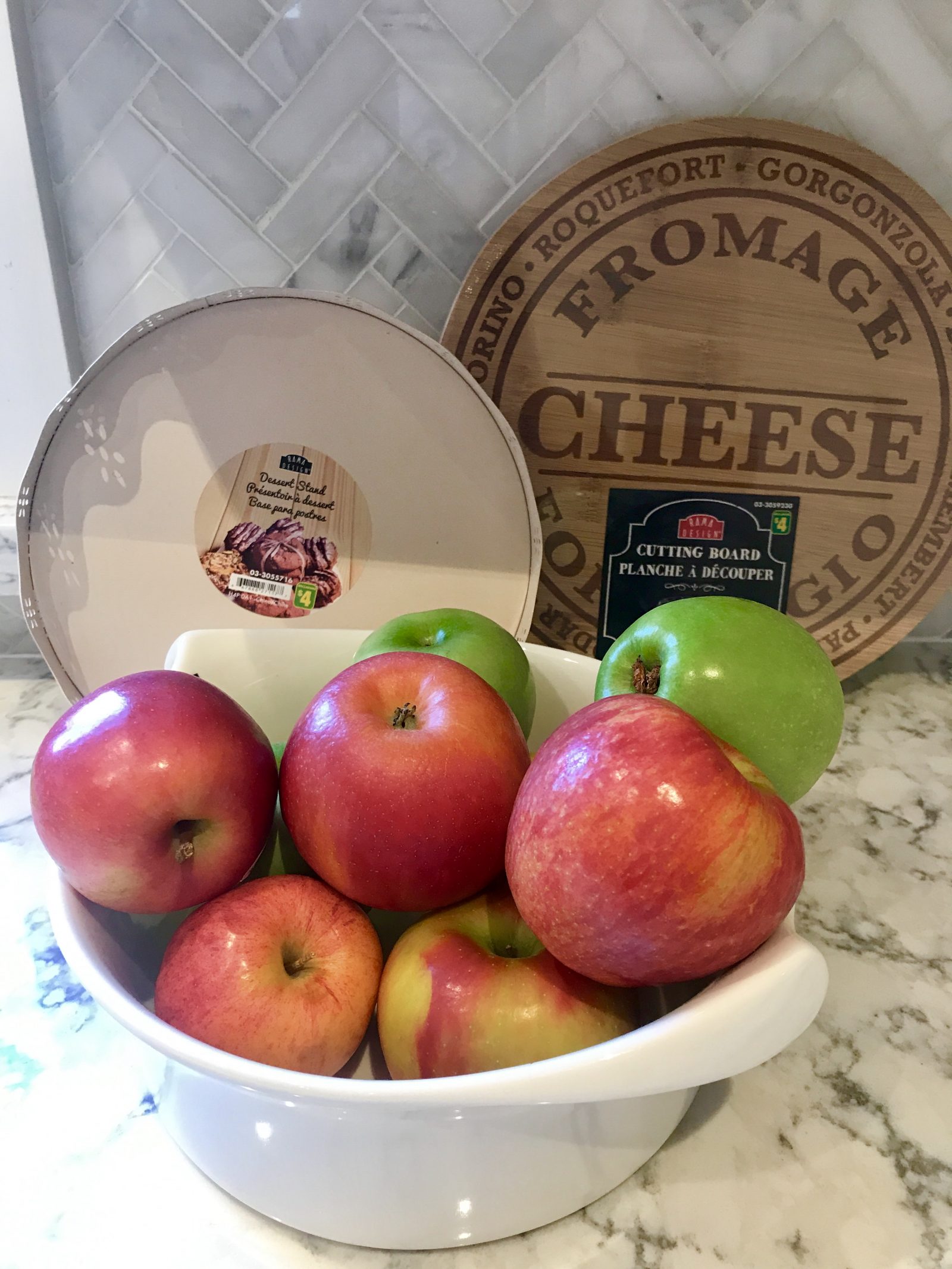 I Updated My Kitchen For $50 At Dollarama, Here's What It Looks Like