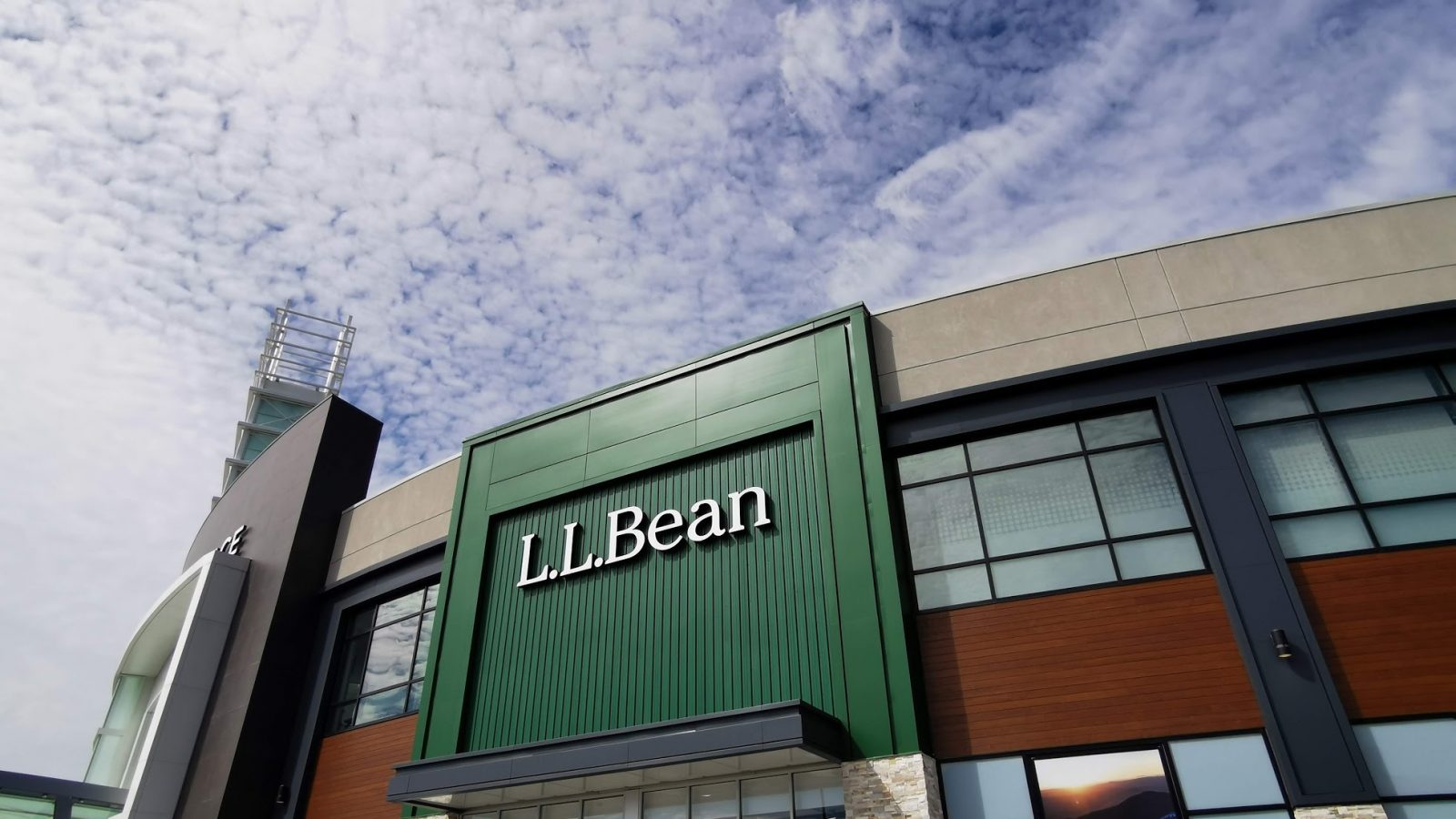 10 Retailers That Opened Locations In Canada In 2019