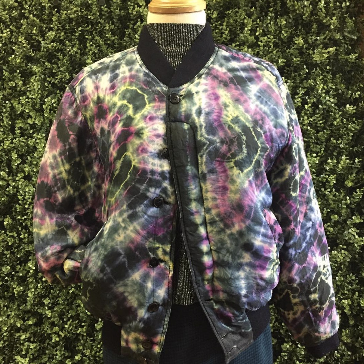 12 Of The Best Places To Shop Vintage Streetwear In Toronto