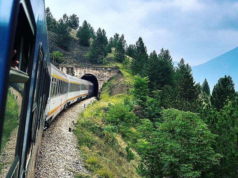 10 Virtual Train Rides You Take Can From The Comfort Of Home