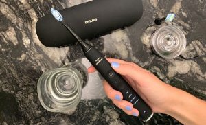 10 Simple Nail Art Looks You Can Do Yourself At Home